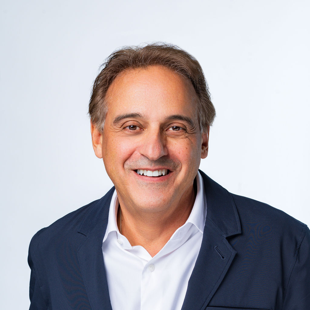 Food, Health & Consumer Products of Canada > About Us > Our Experts